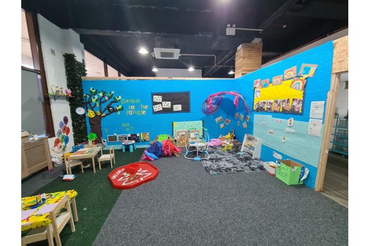 3 Market Square, Wolverhampton, WV3 0NL - Michael Tromans